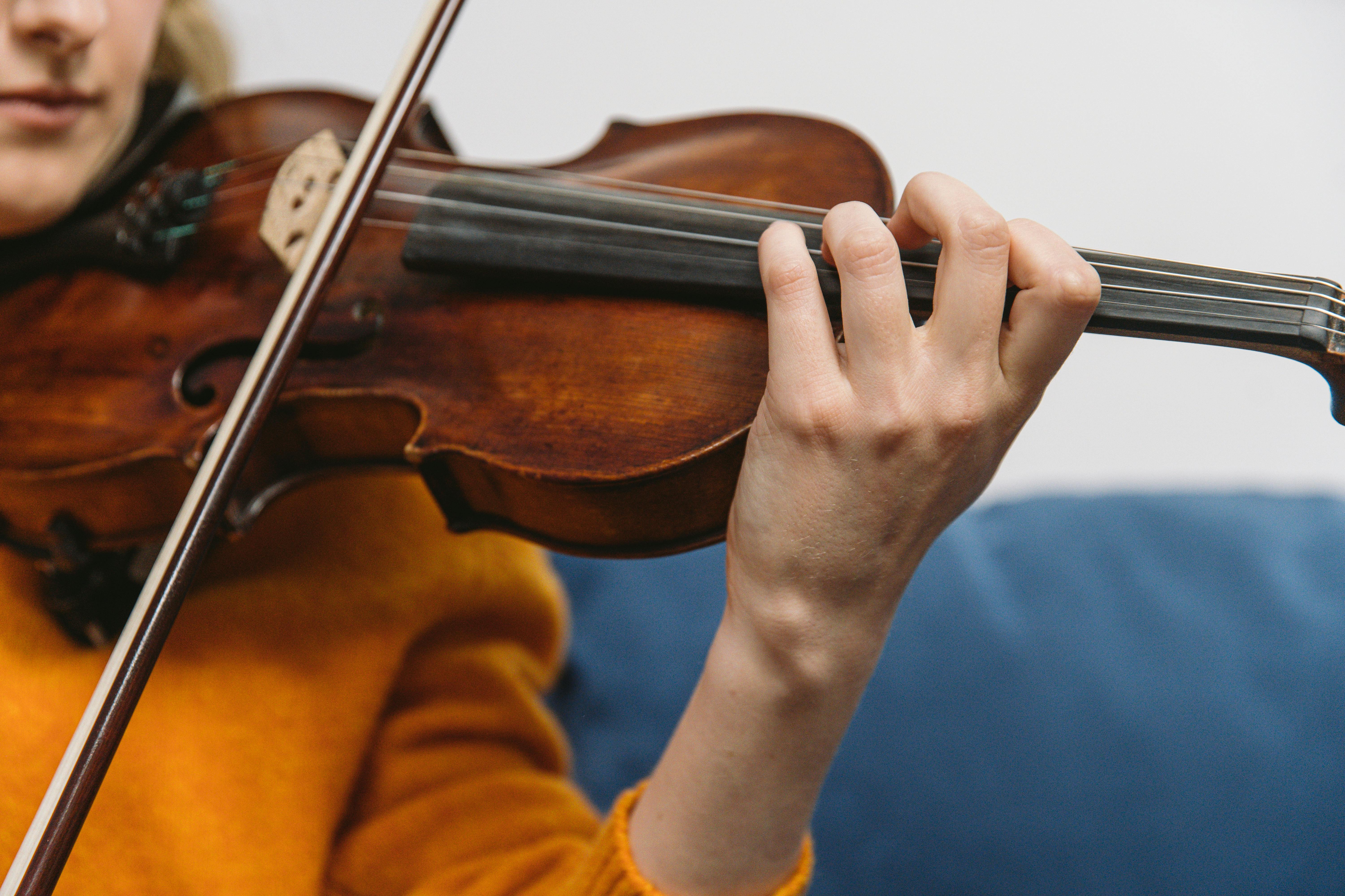 The 10 Most Common Mistakes Beginner String Players Make (And How Shar